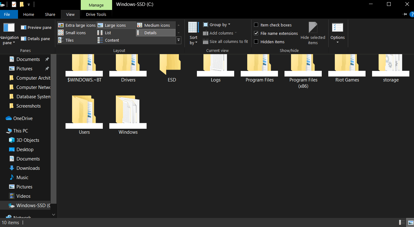 Small white rectangle below folder icons - Microsoft Q&A