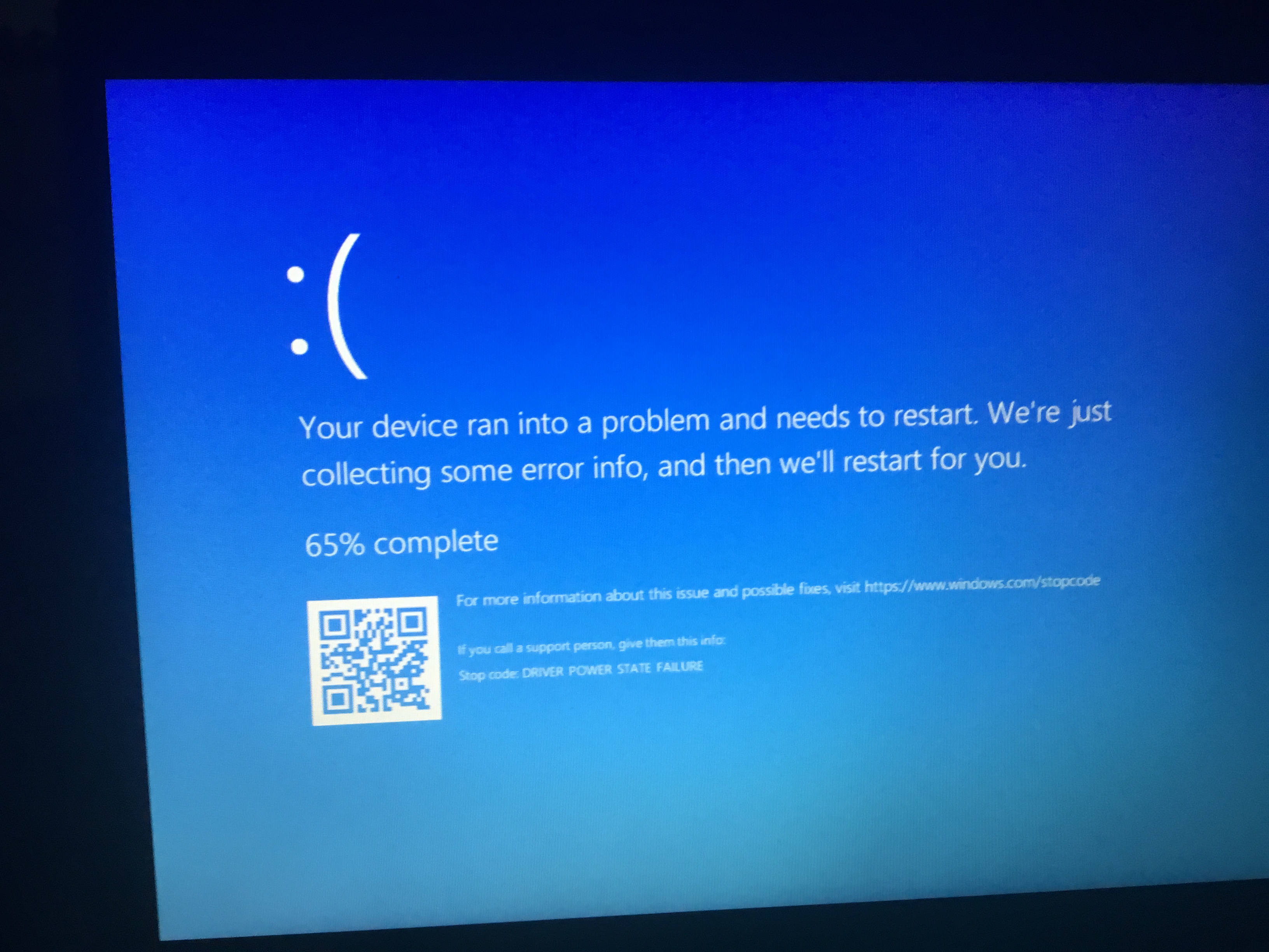 Pantallazo azul al encender - Microsoft Q&A