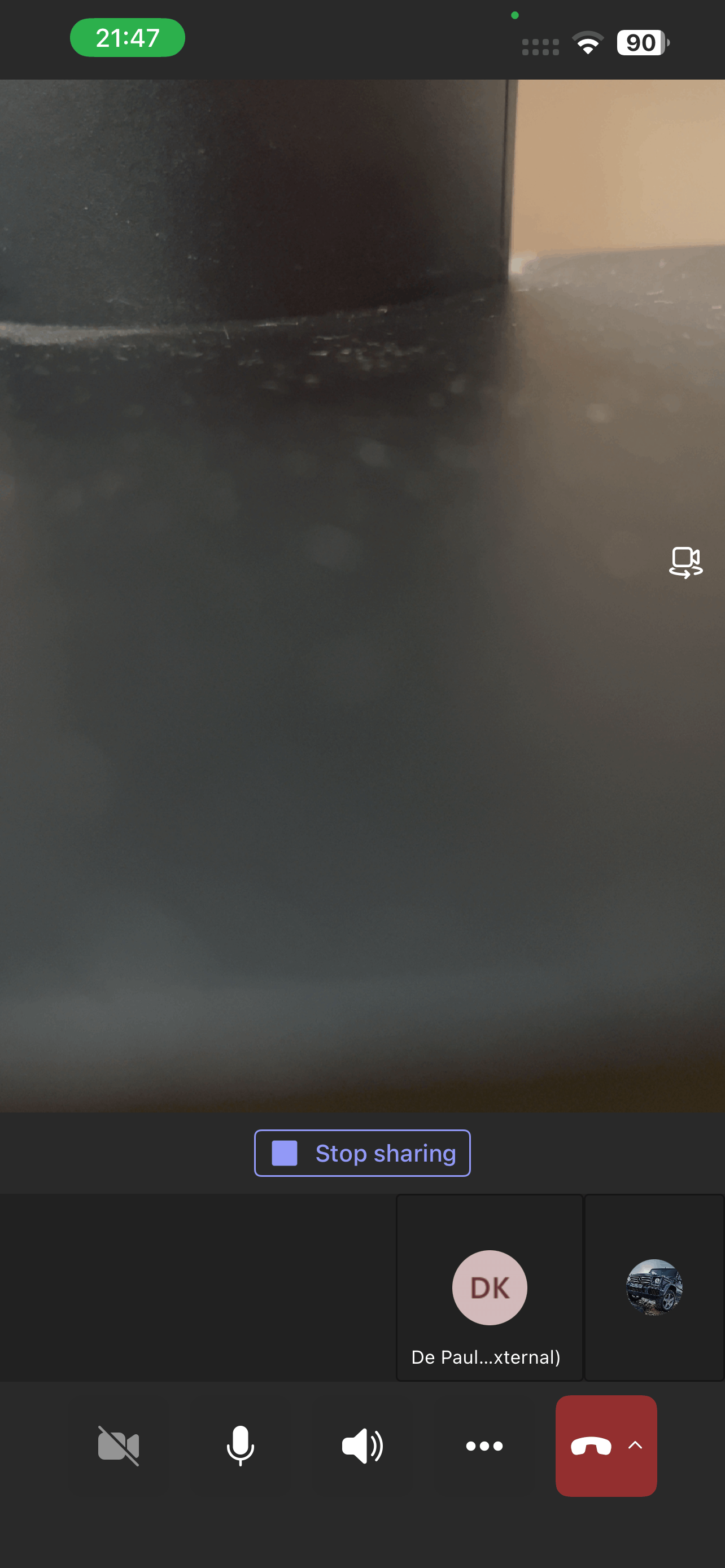 Teams App on IPad - can’t switch on camera and share screen at the same ...