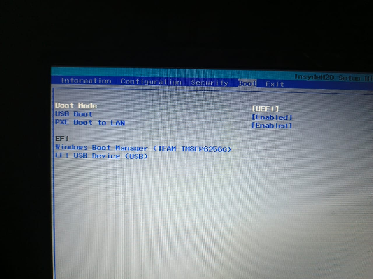 I can't get out of black screen with code 0x0000098. Please help me ...