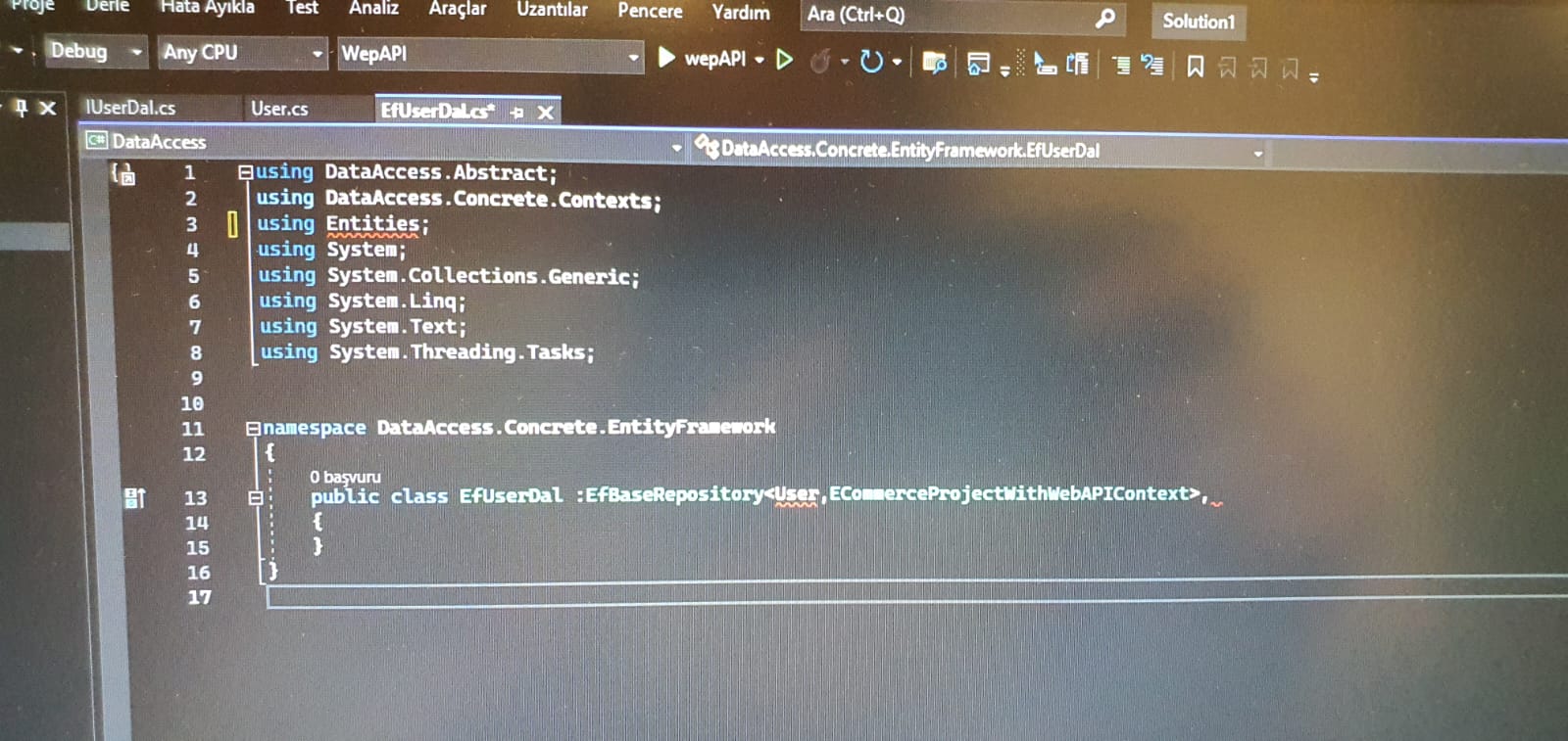 I can't use class on layered architecture - Microsoft Q&A