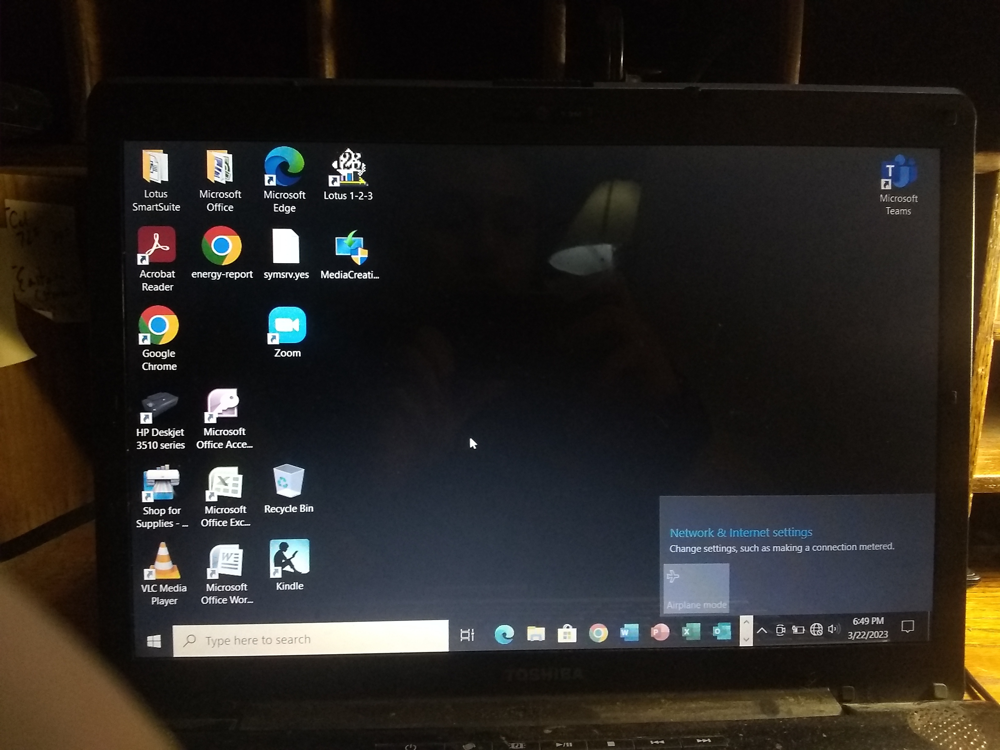 pictorial evidence of windows 10 update disabling internet connection ...