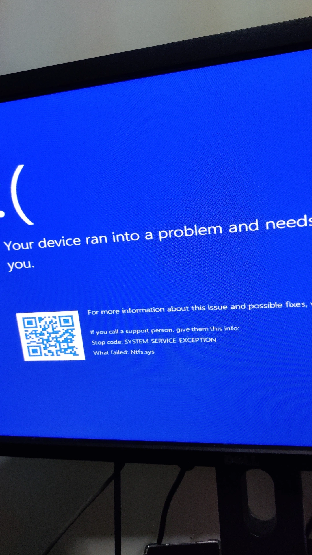 Stuck on blue screen after attempting to restore - Microsoft Q&A