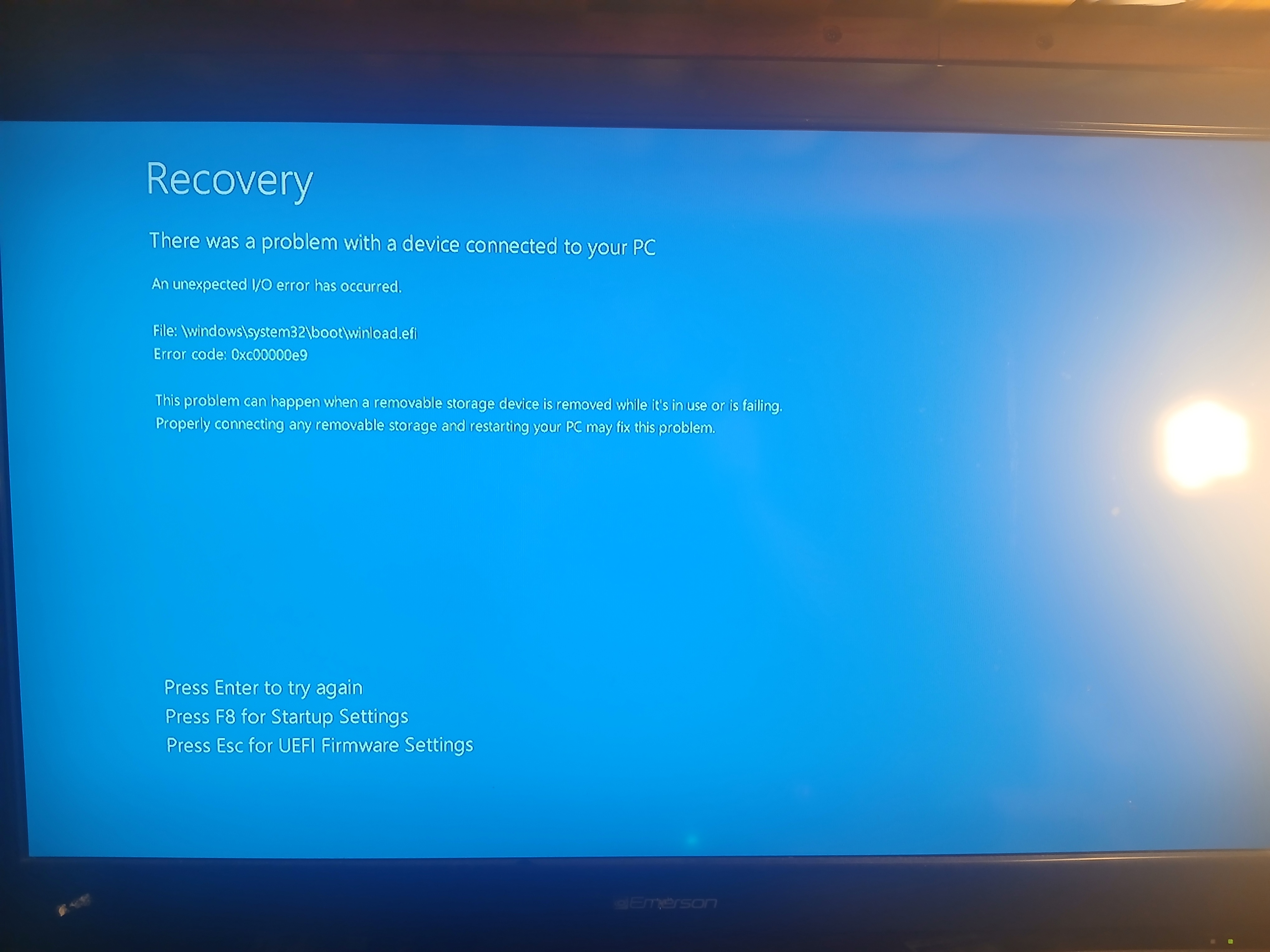Stuck on Unexpected I/O error windows\system32\boot\winload.efi Error ...