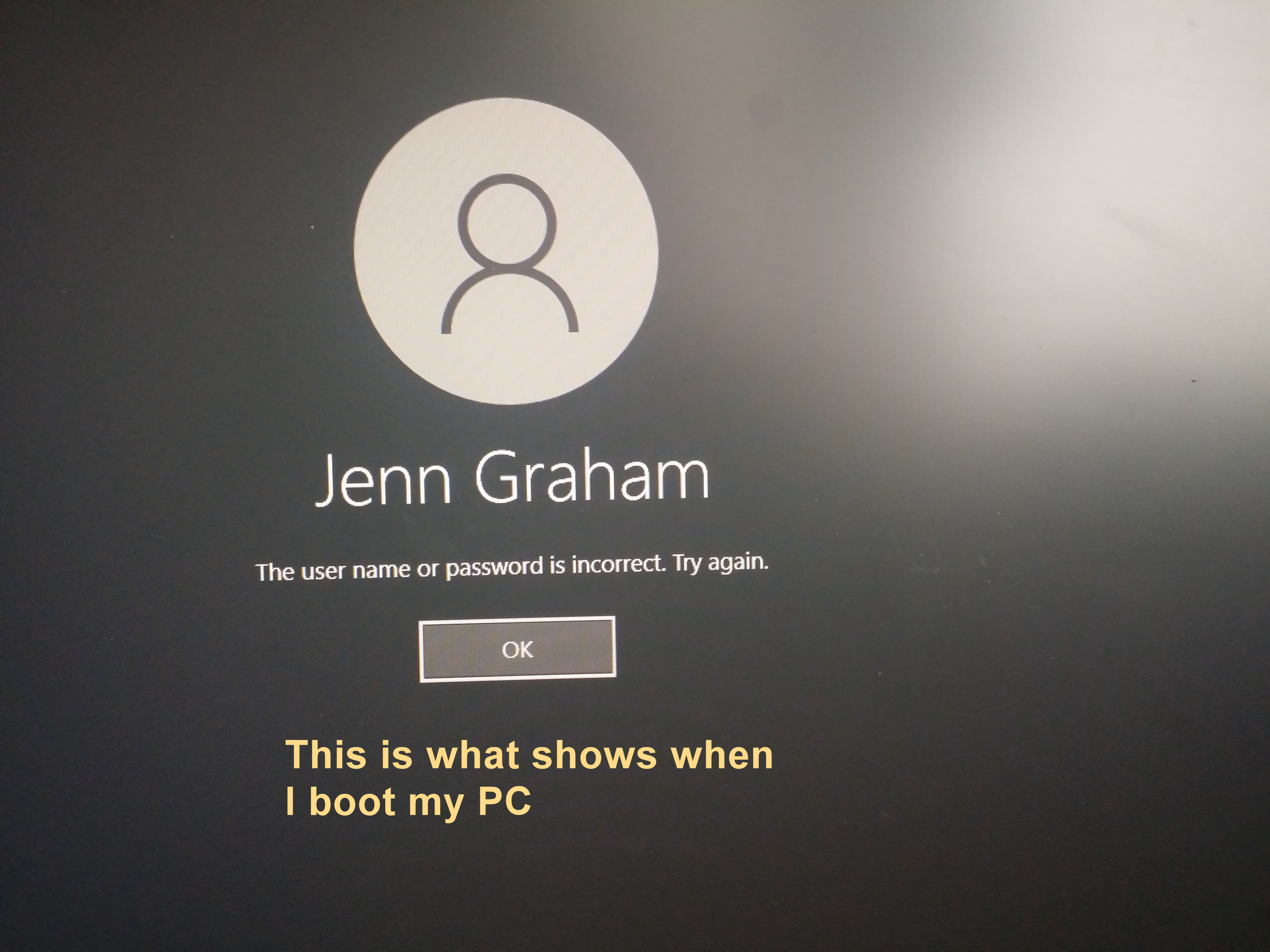 Two profiles on Windows log-in screen? - Microsoft Q&A