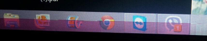 Color line at Taskbar in Windows 8 - Microsoft Q&A