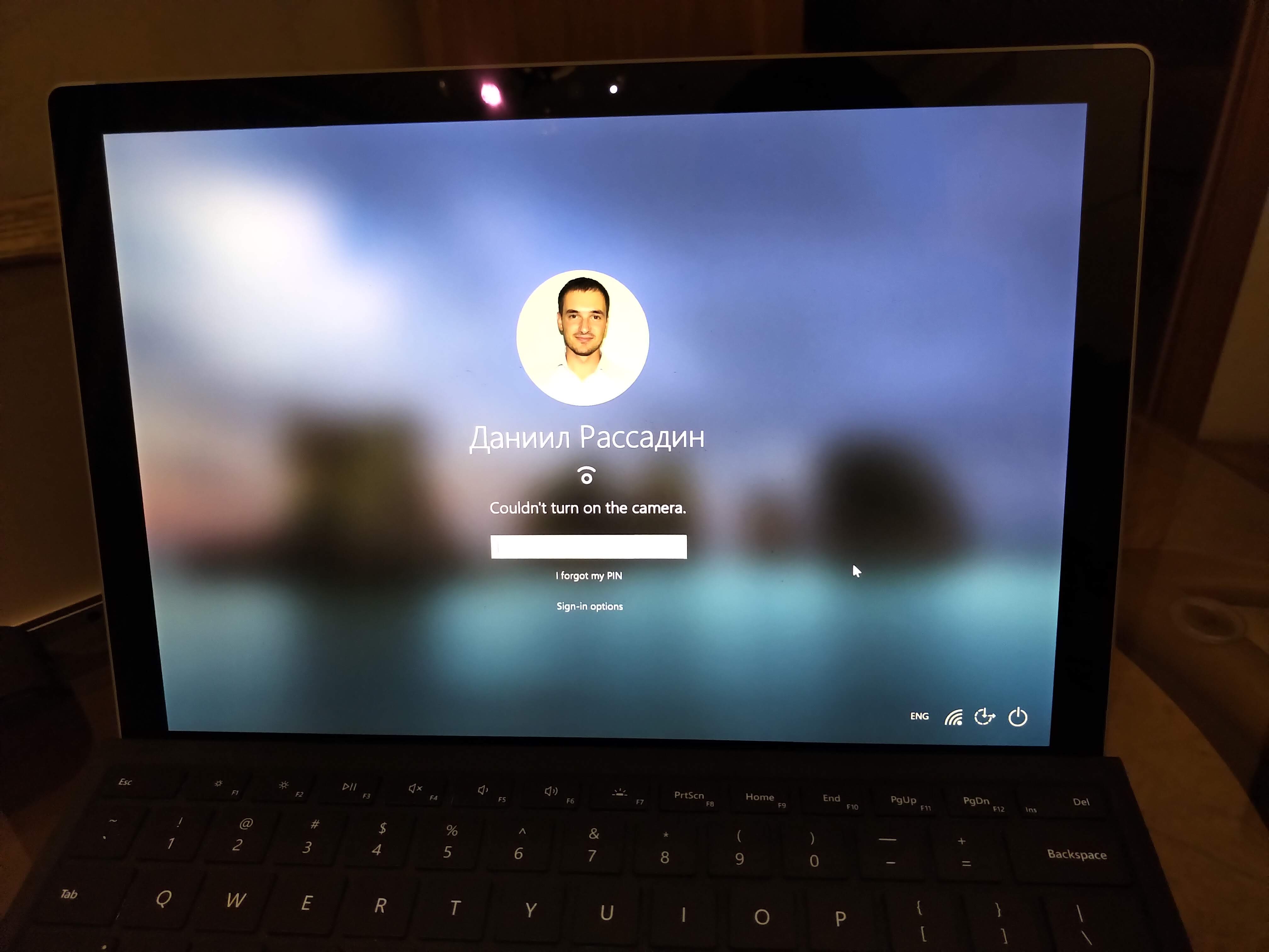 Surface Pro 7 camera doesn't work and light always on until reboot ...