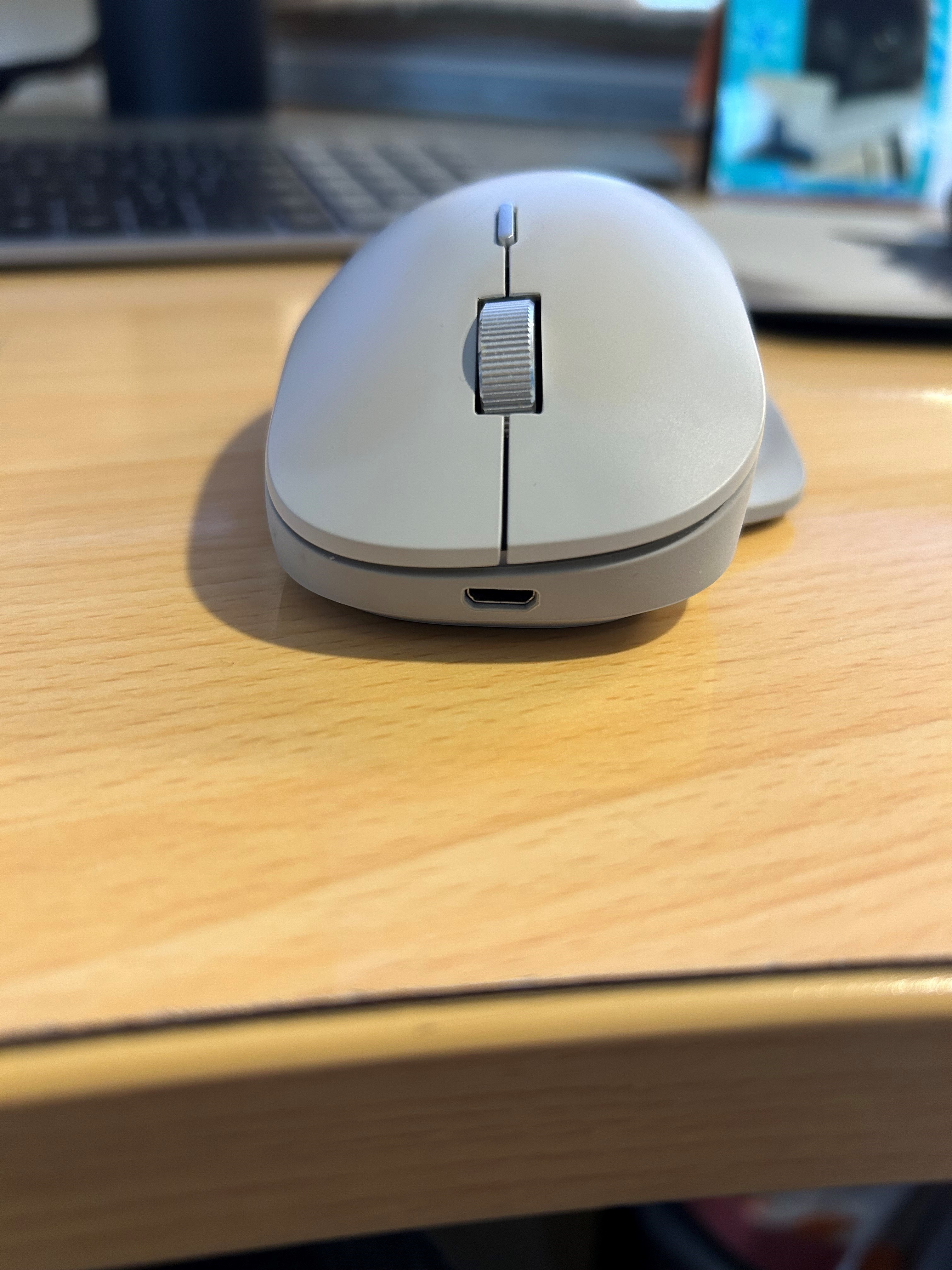 Microsoft Bluetooth® Ergonomic Mouse is dead. - Microsoft Q&A