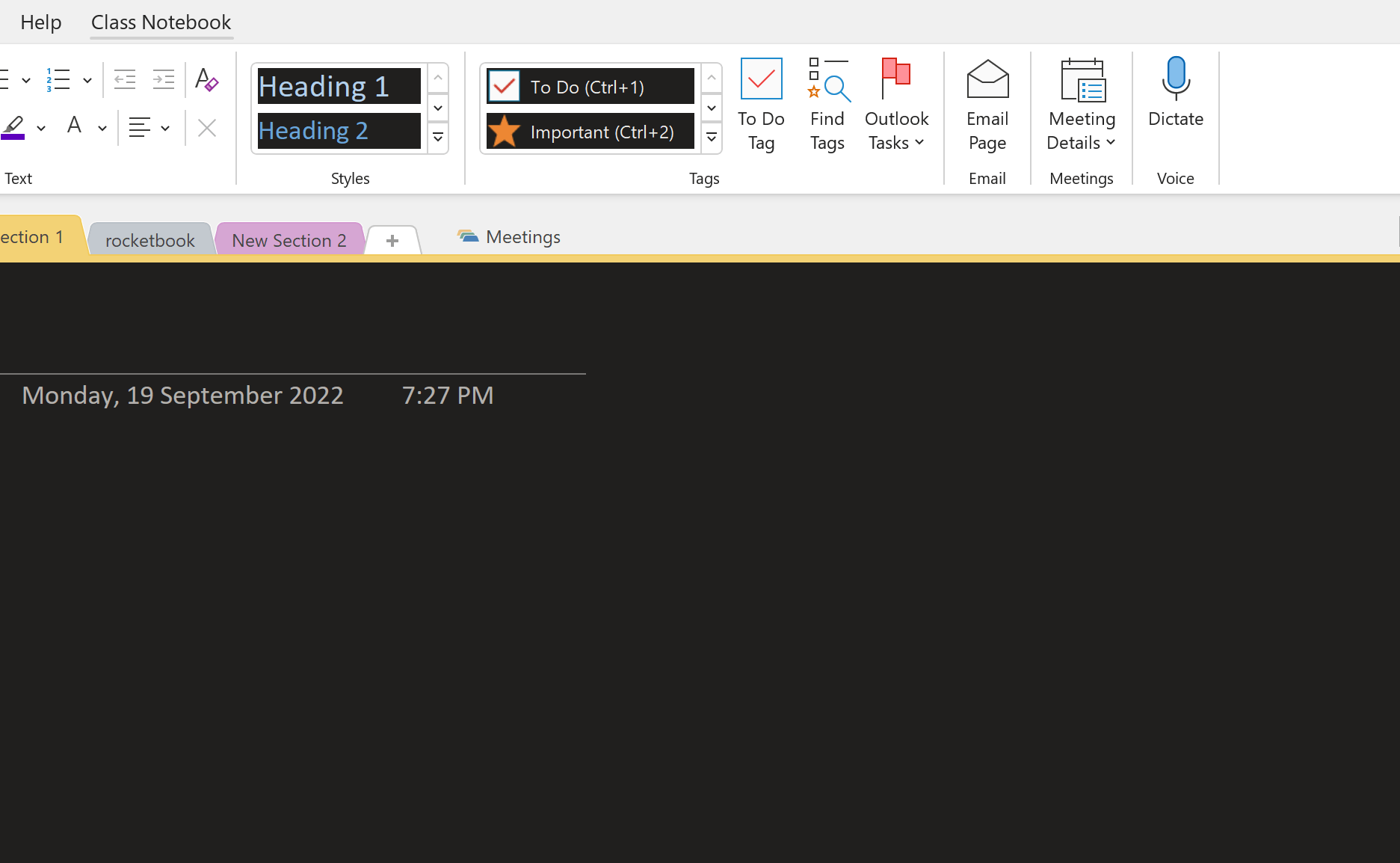 Pages in OneNote are on dark mode but the rest of the application is ...