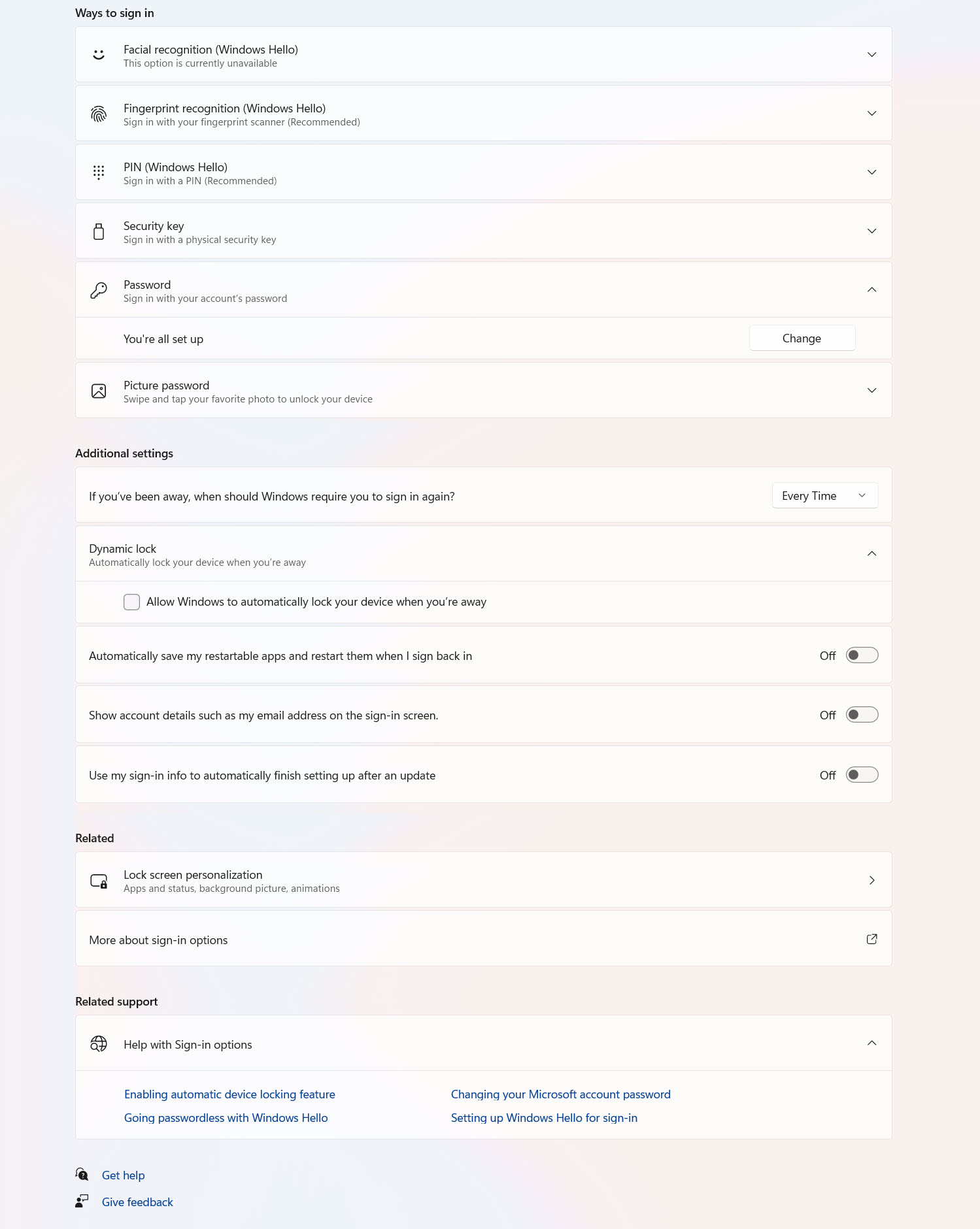 Why is the keypad icon and sign-in option showing on the lock screen ...
