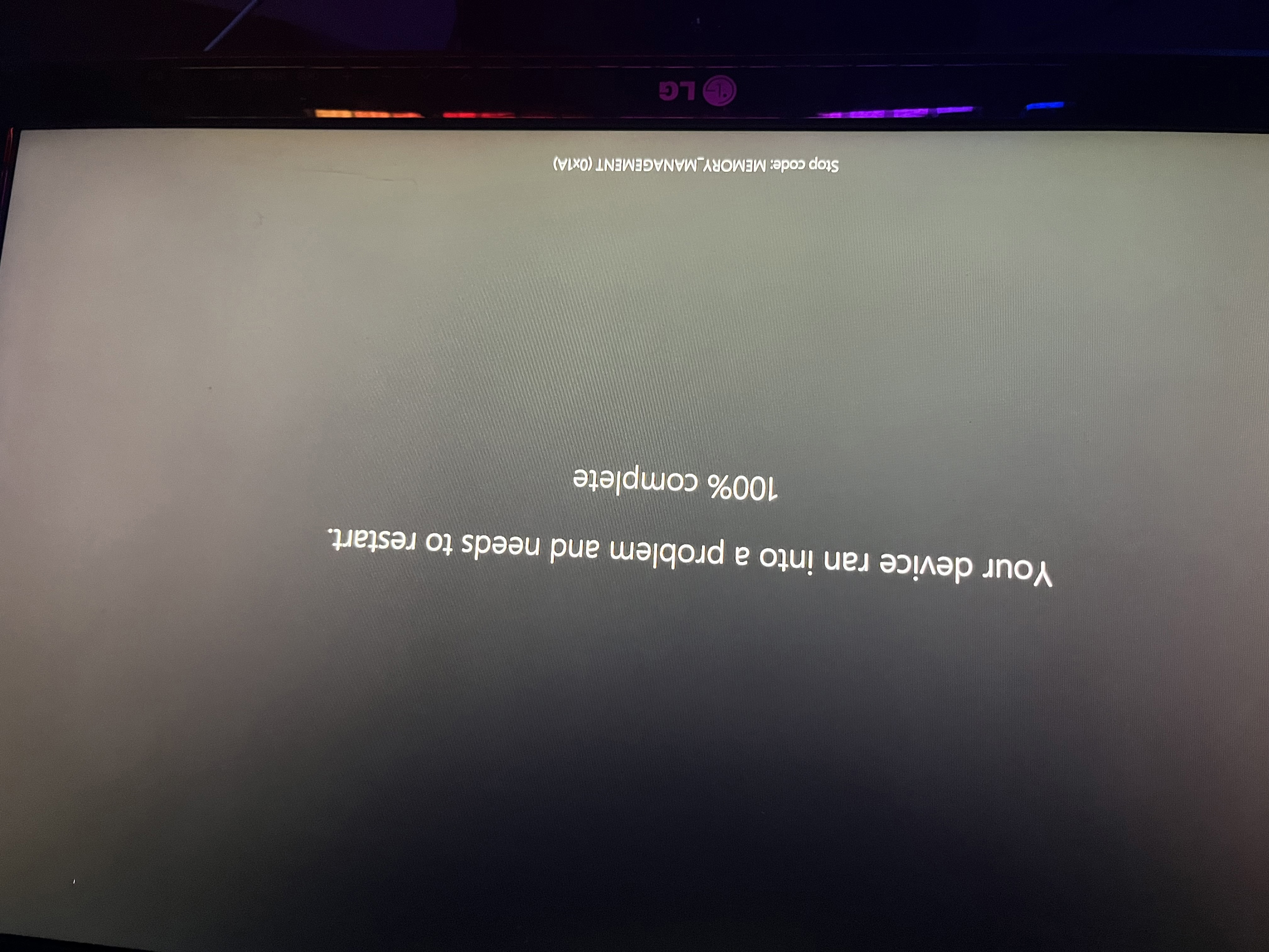 Tela preta: “ your device ran into a problem and needs to restart” como ...