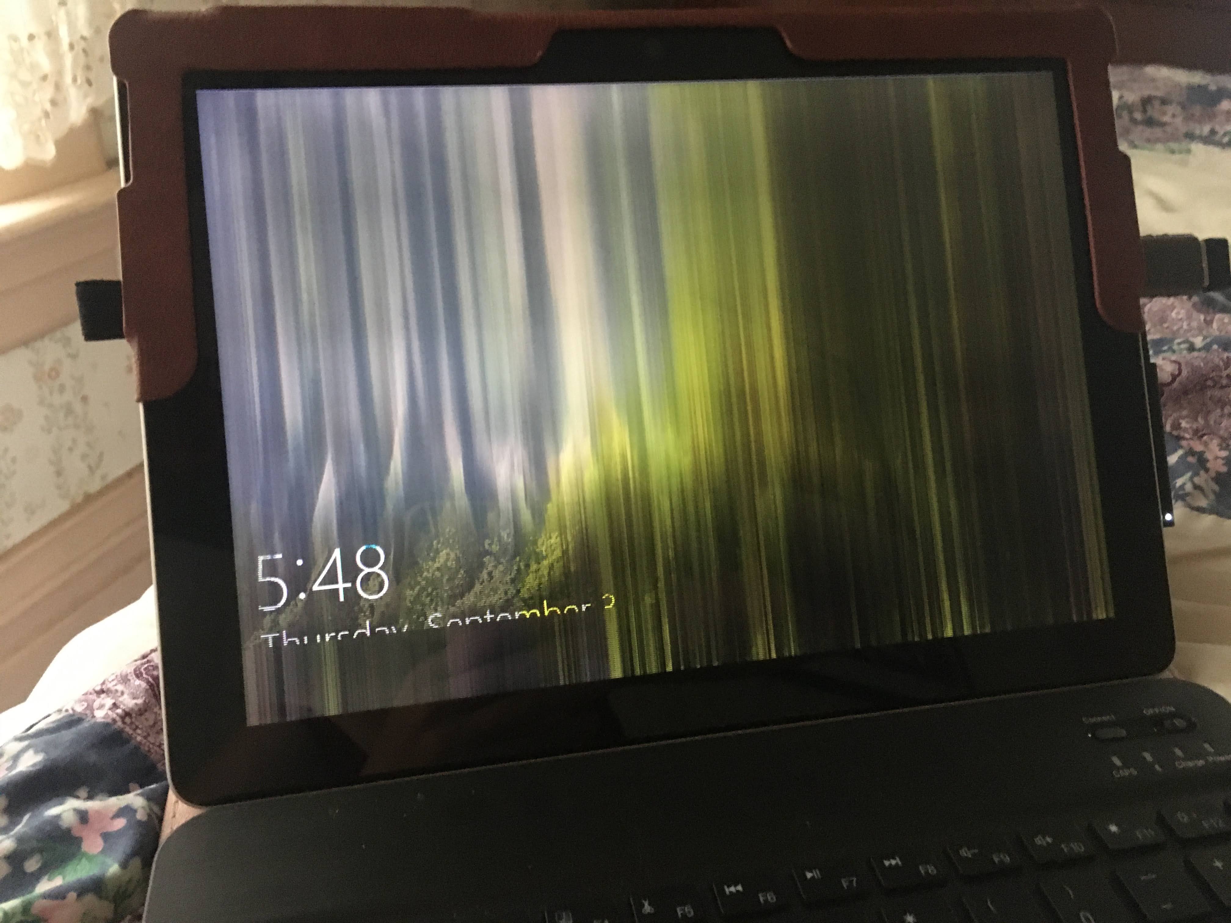 Microsoft Surface Go Screen Issue - Microsoft Q&A