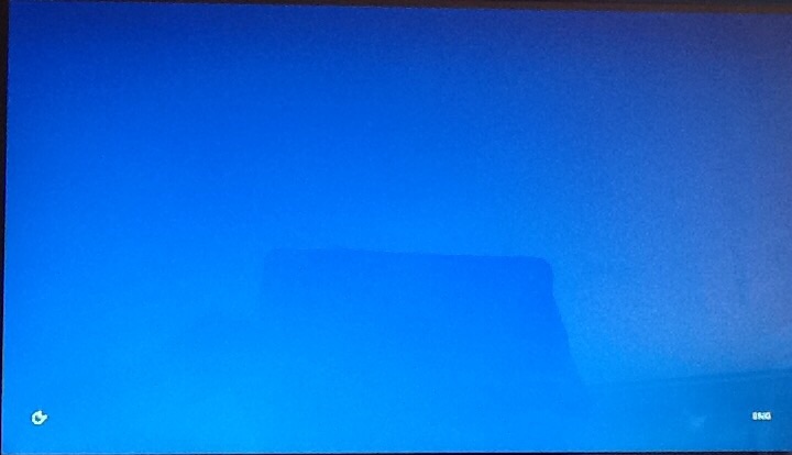 Windows 8.1 laptop opens on acer loading screen, opens login screen ...