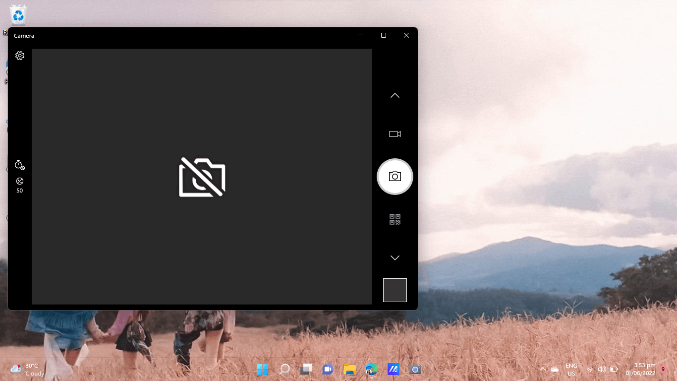 My Camera isn't working. It shows me a camera with a slash icon ...