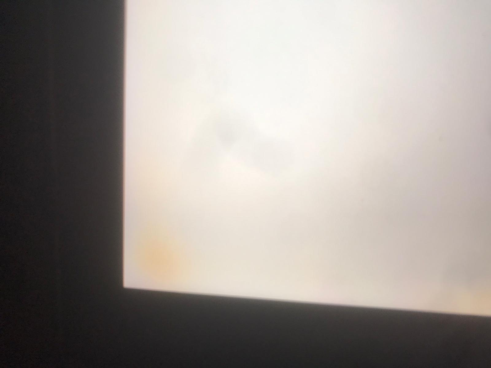 YELLOW SPOT ON MY SCREEN - Microsoft Q&A